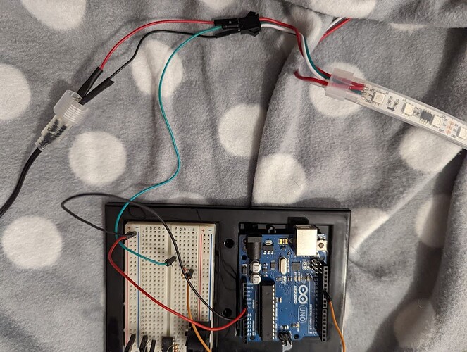 Setting to CRGB::Black is giving random colors - LEDs and Multiplexing - Arduino Forum