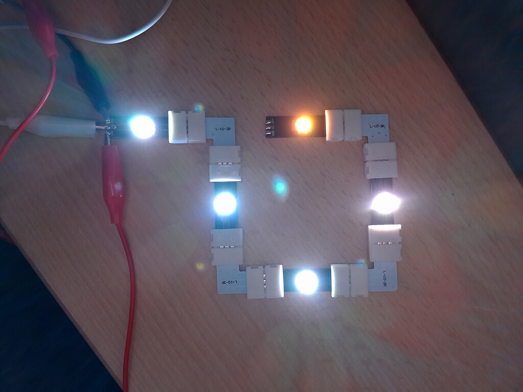 WS2812 signal degradation with L shaped connectors - LEDs and Multiplexing - Arduino Forum