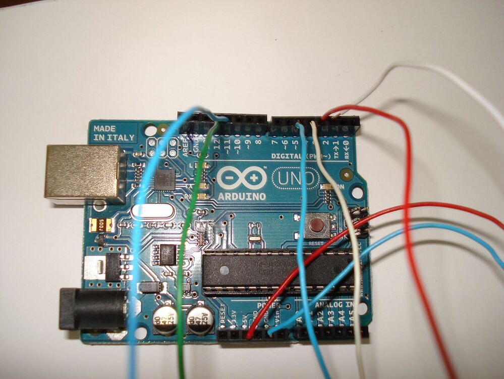 Problema con lcd 16x2 - Generale - Arduino Forum
