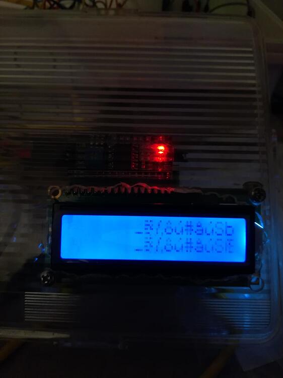 Strani simboli su display lcd - Generale - Arduino Forum