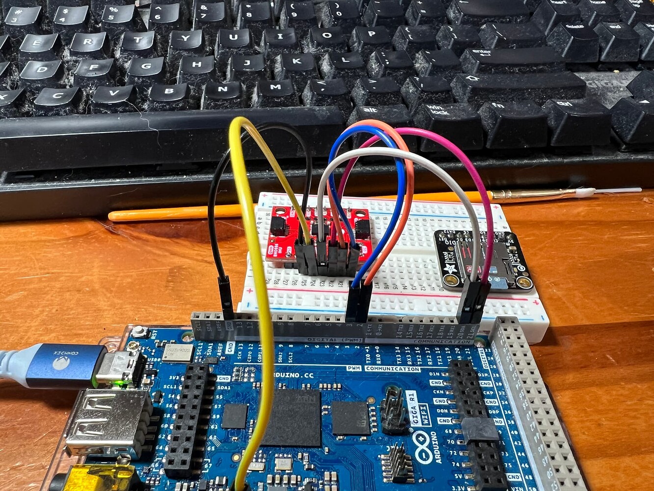 I2C Clock on the Giga Only Supports 100khz, 400khz and 1mhz. No ...