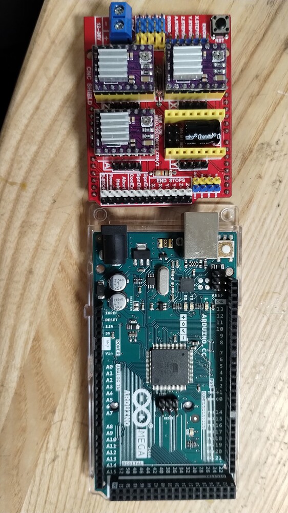 How should I connect my arduino mega 2560 to CNC Sheild V3 to Servo ...