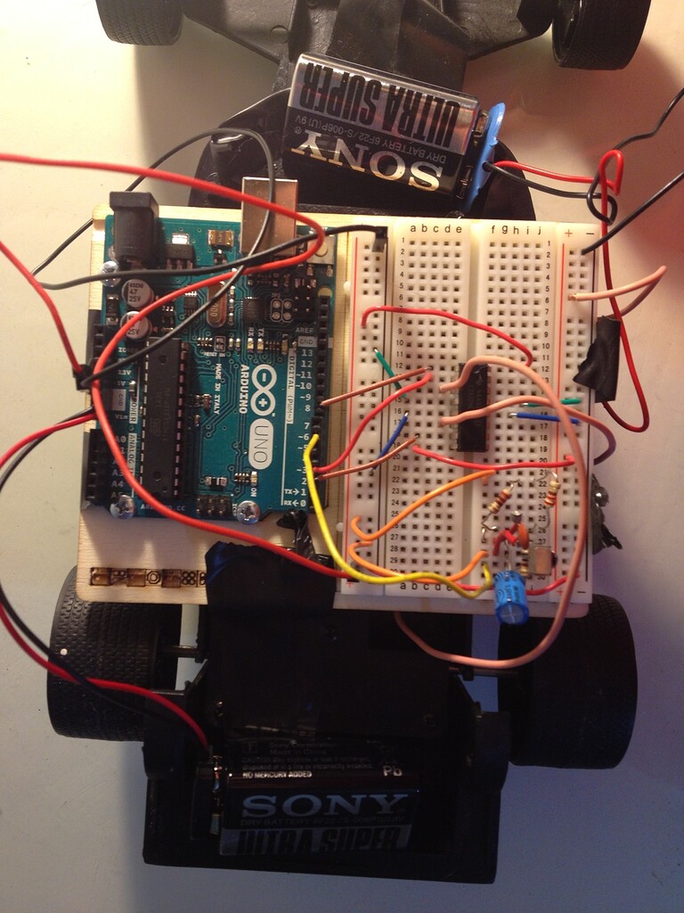 Progetto Macchina telecomandata infrarossi - Generale - Arduino Forum