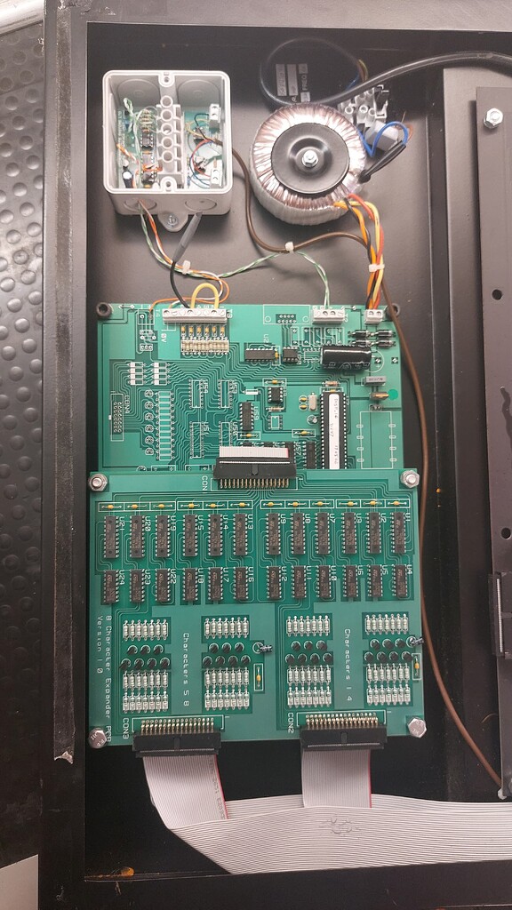 Beginner looking for assistance to re-use some pcbs and lights from 90s ...