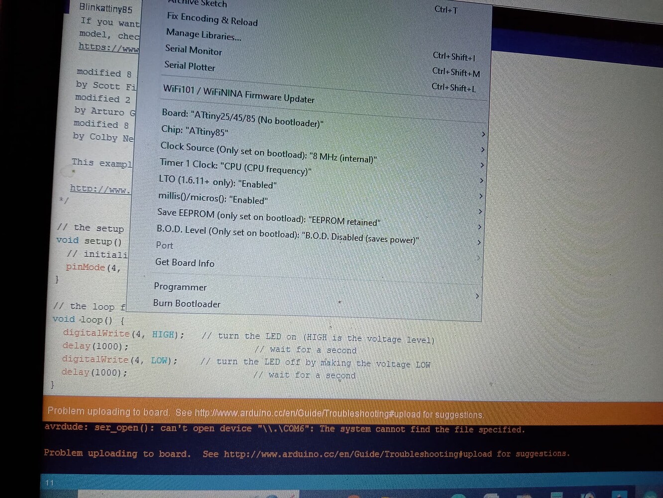[SOLVED] Attiny85 is not working on Breadboard - Programming - Arduino Forum