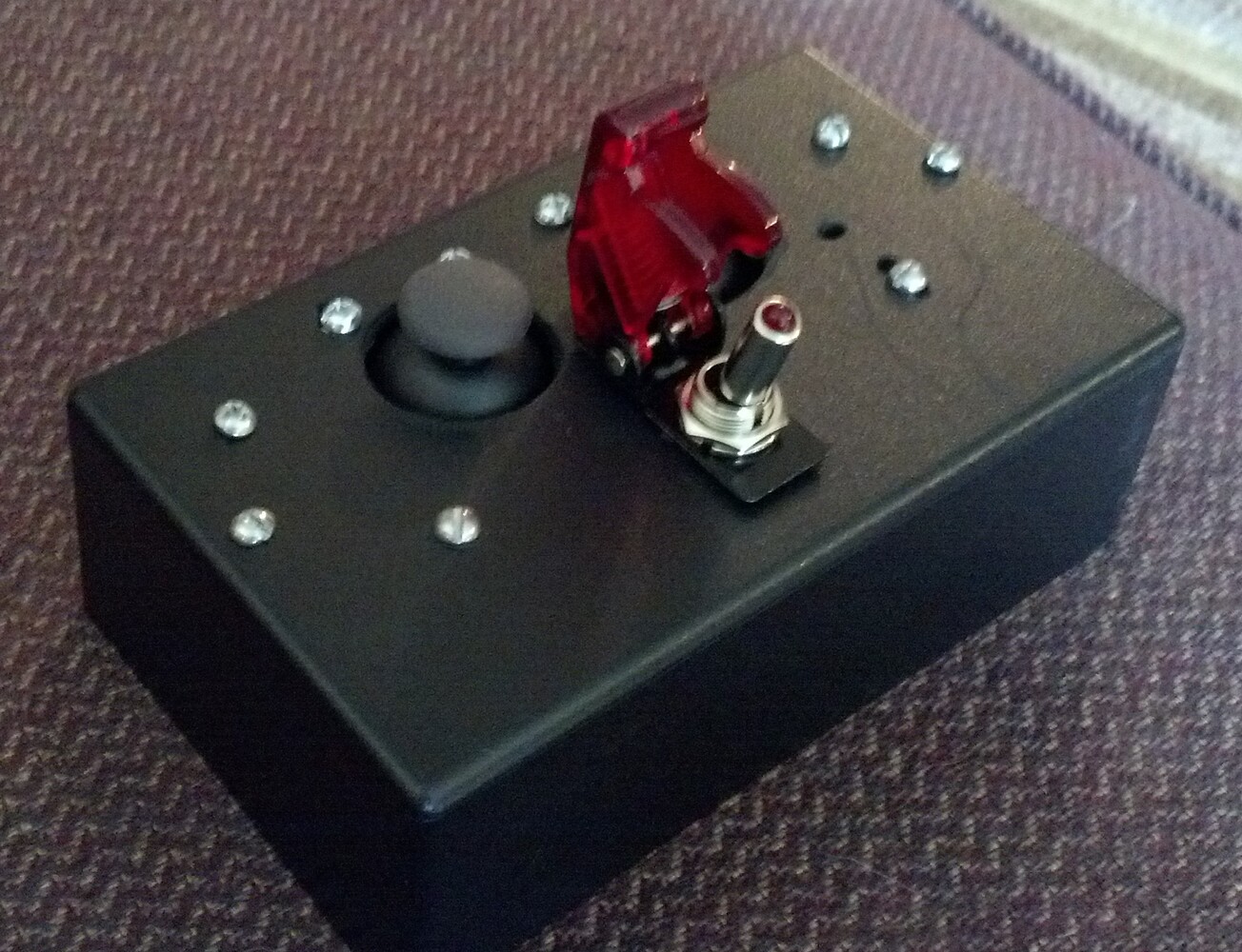 Edit: RC car with RFM12B transceivers and Custom Controller - Showcase - Arduino Forum