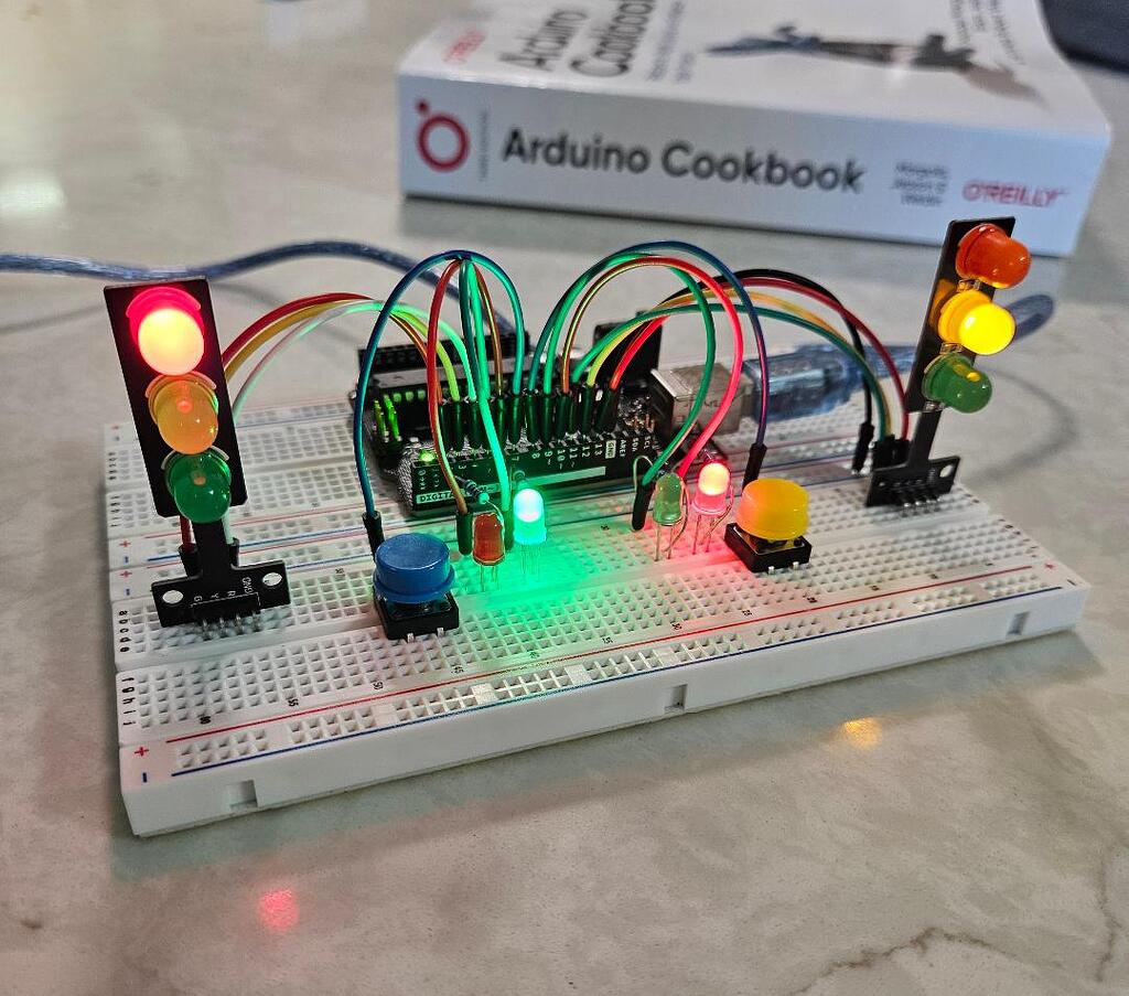 N/South Traffic lights with two pedestrian buttons using millis() - Project Guidance - Arduino Forum