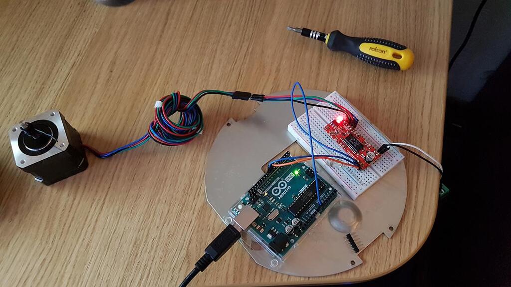 Issues controlling NEMA 17 motor using arduino and easydriver 4.4 - Motors, Mechanics, Power and ...