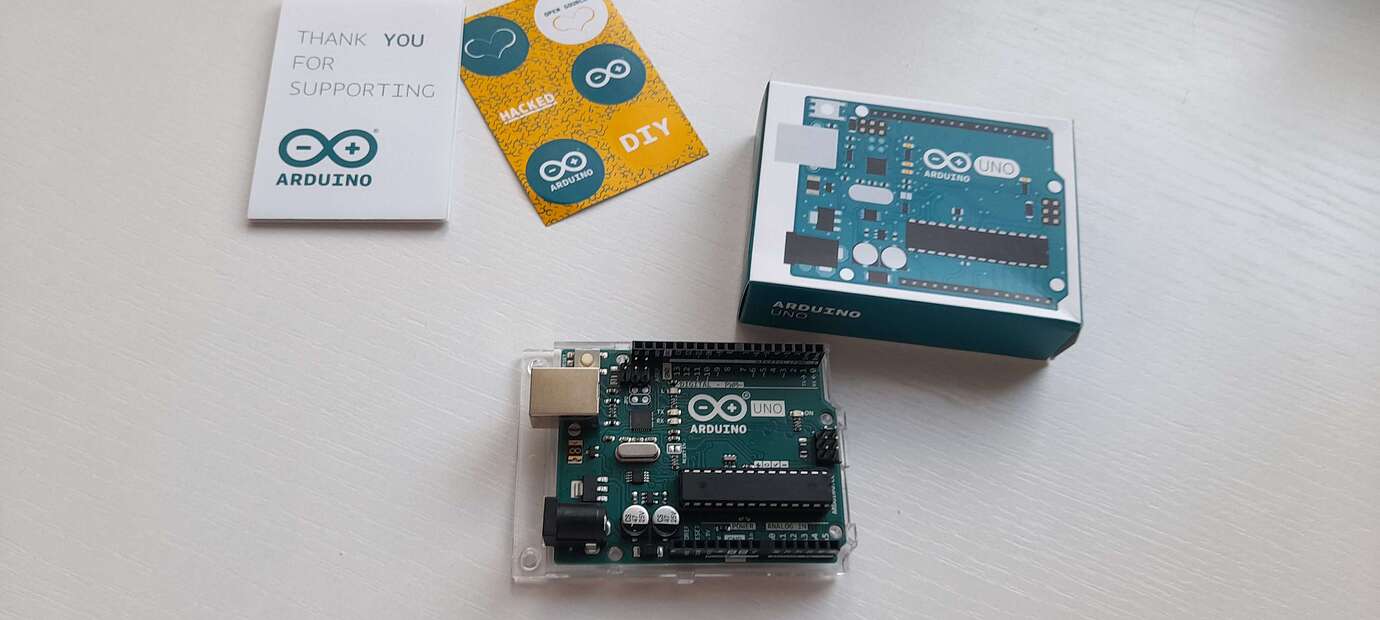 Arduino UNO R3 weird packaging - UNO R3 - Arduino Forum