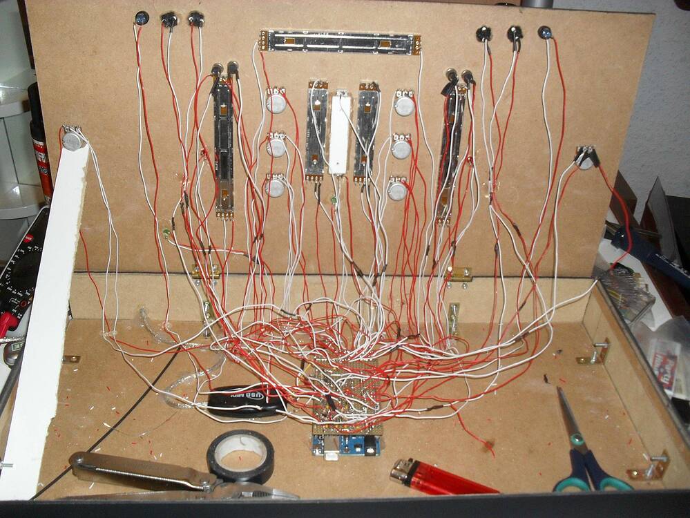 Arduino based MIDI controller. - Showcase - Arduino Forum