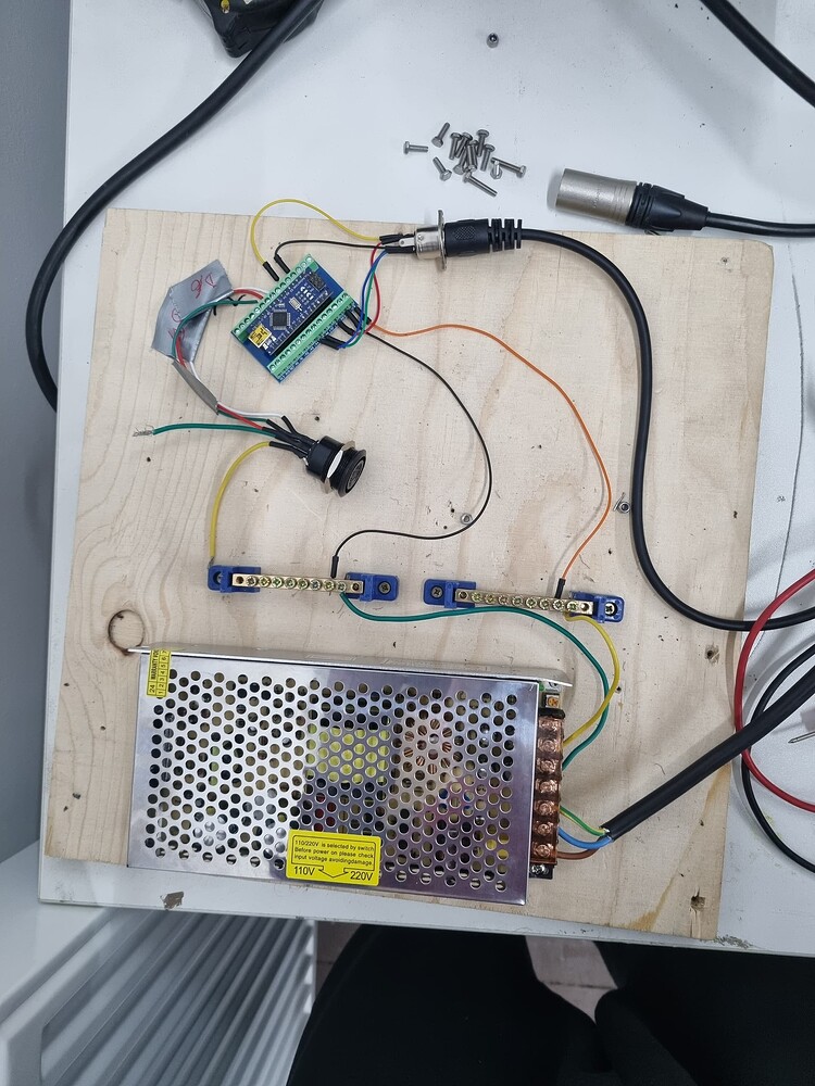 Nano 5V out giving 9V!?! - Classic Nano - Arduino Forum