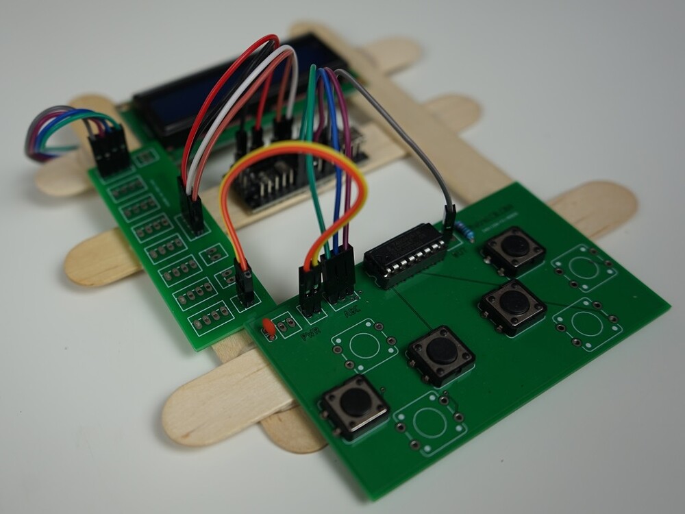 RetroLCD: Dinosaur on a 2 line Character Display [external source ...