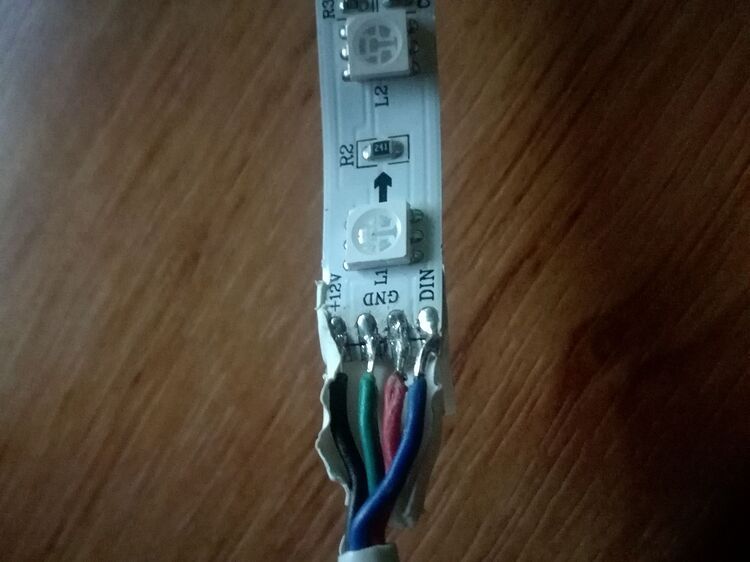 Connecting 5M LED strip 12V DC 14.4W/M - LEDs and Multiplexing ...