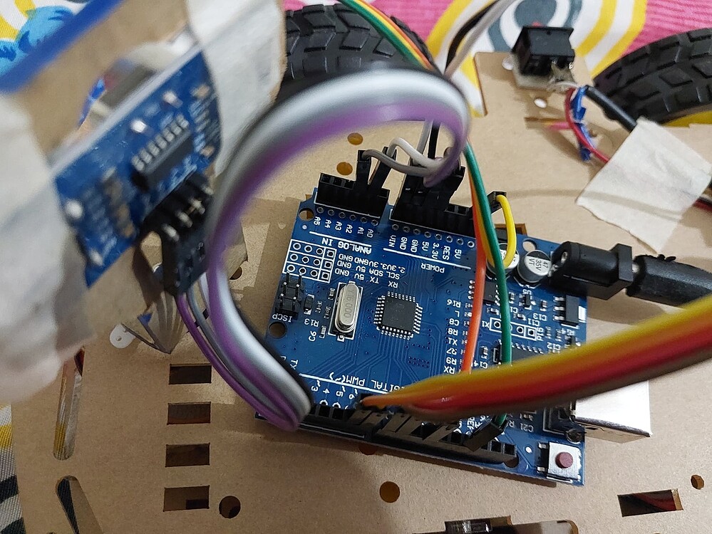 4WD Obstacle Avoiding smart car using L298N Motor Driver Module, HC SR ...