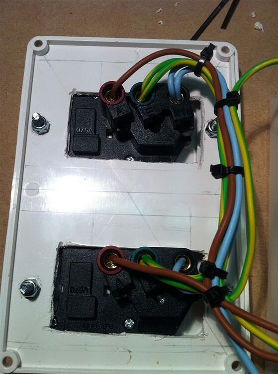 Arduino Webserver with Temperature Monitor / Control - Showcase - Arduino Forum