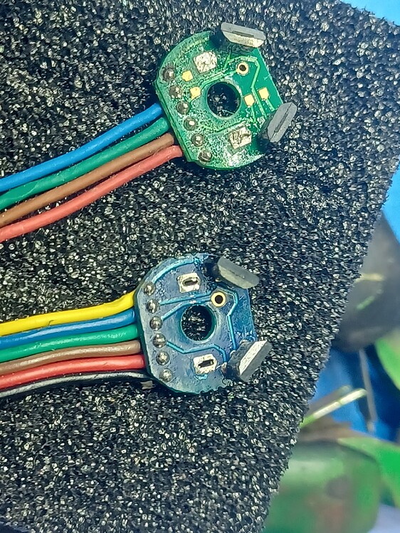 Help with encoder type - Device Hacking - Arduino Forum