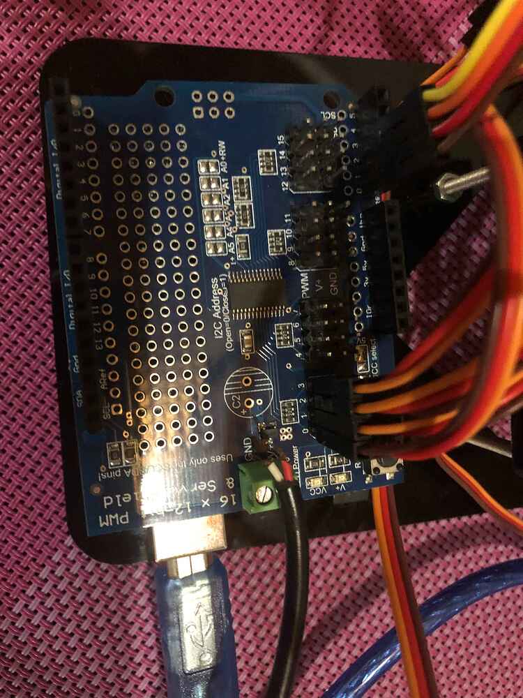 robotic arm problem help me please (4dof) - Programming - Arduino Forum
