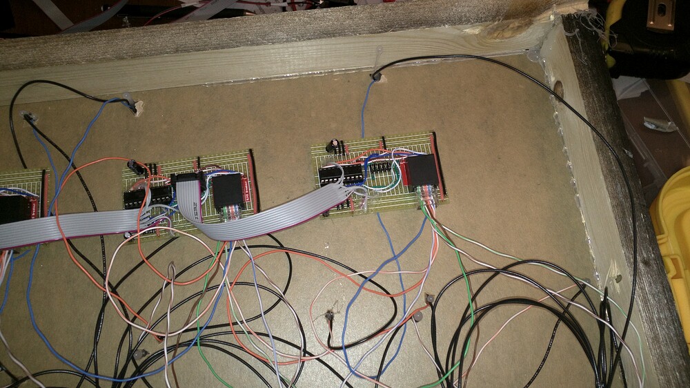 Scoreboard project: Random segments lighting up - General Electronics ...