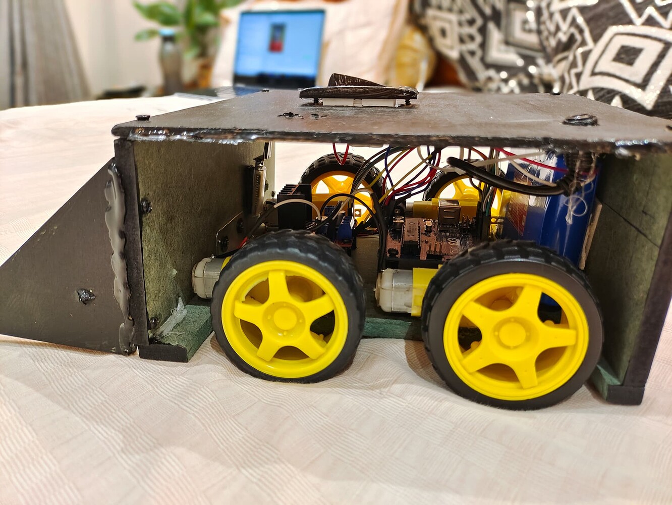 How to move 4 motors efficiently with Arduino Uno? - General Guidance ...