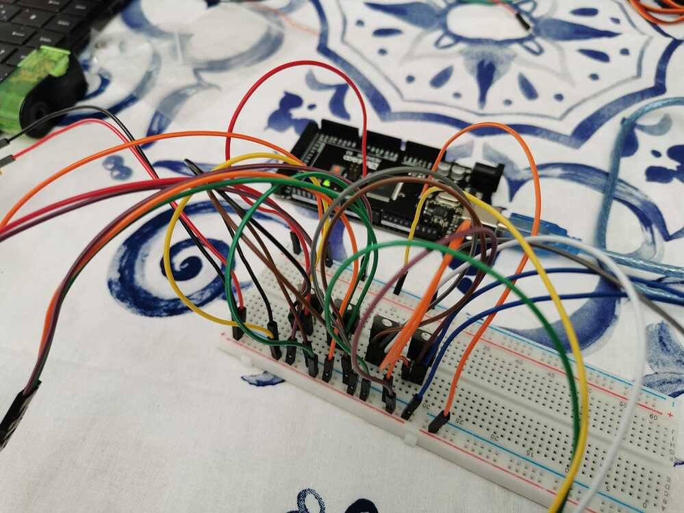 8 Servos with Arduino Mega 2560 R3 - General Guidance - Arduino Forum