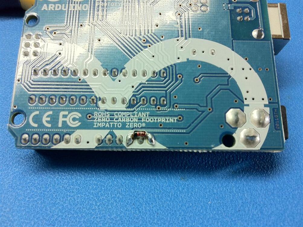 [SOLVED] YACU : yet another can't upload (UNO R2) - IDE 1.x - Arduino Forum