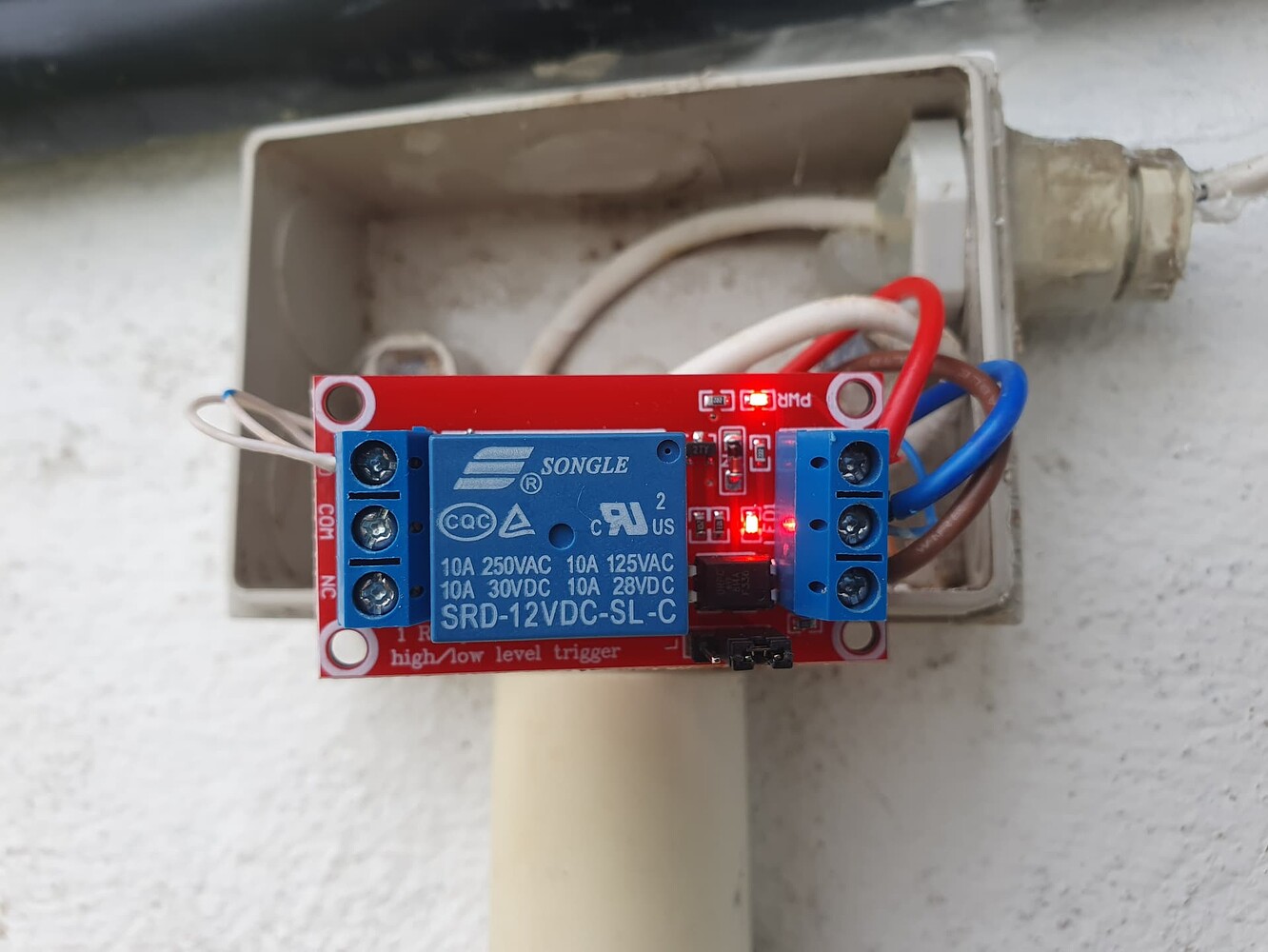 Pir sensor Connected to a SRD-12VDC-SL-C relay - General Electronics ...
