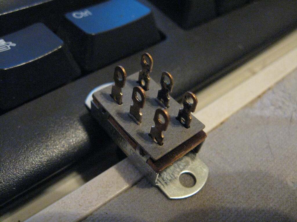 Is It Possible To Code A Dpdt Switch General Guidance Arduino Forum