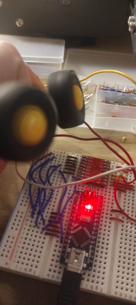 TB6612FNG forse non funziona - Hardware - Arduino Forum