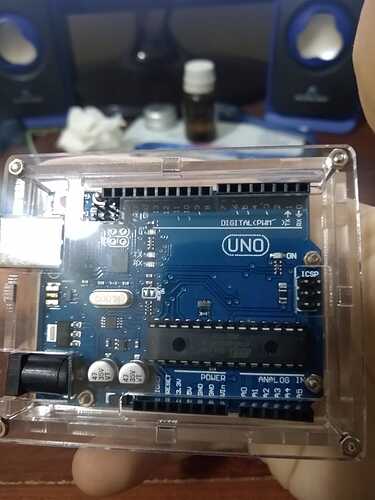 Problema con arduino uno r3 - Software - Arduino Forum