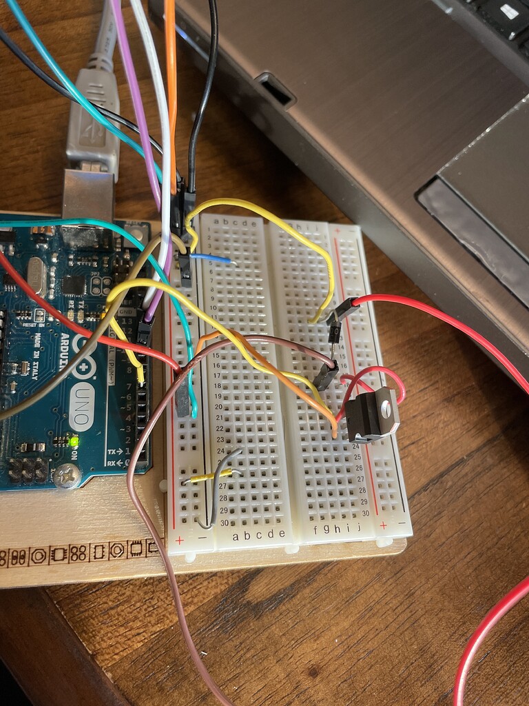 Weird behaviour - Motors, Mechanics, Power and CNC - Arduino Forum