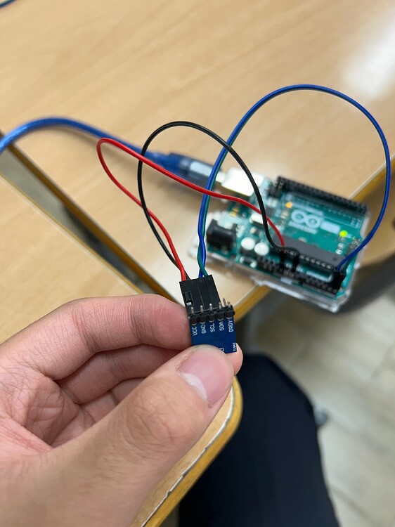 Help. Trying to use QMC5883L but the i2c sensor can't detect the device - Networking, Protocols ...