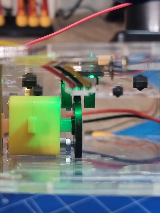 Measure time between pulses with ESP32 and interrupt - Programming - Arduino Forum