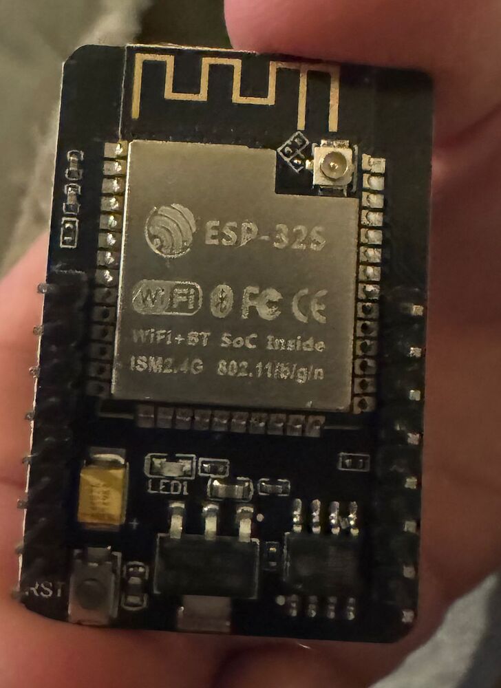 ESP32-S - No se visualiza imagen alguna ingresando a la IP asignada - Microcontroladores ...
