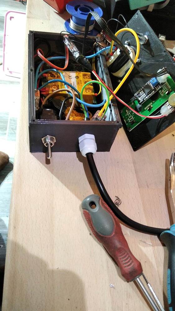 Arduino nano + 16x2 lcd for soldering station, weird characters - General Guidance - Arduino Forum