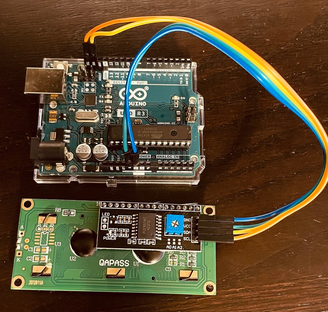 Characters Not Displaying Correctly From Array Programming Arduino