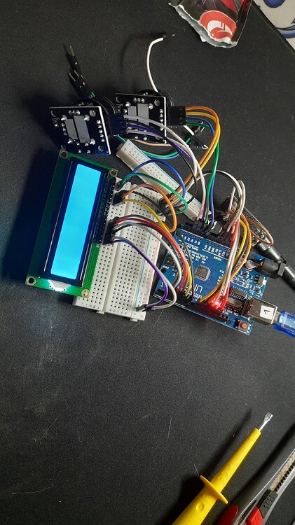 16x2 LCD display does not work... It does not display characters ...