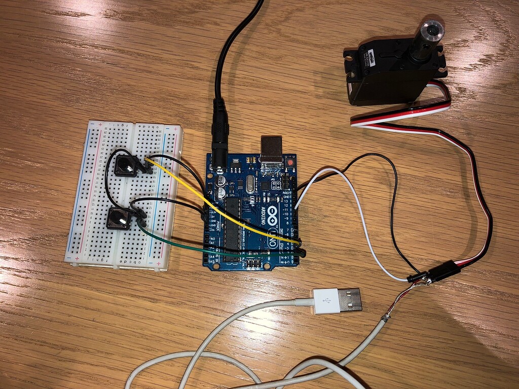 Servo's not working when connected to mains power. - General Guidance ...