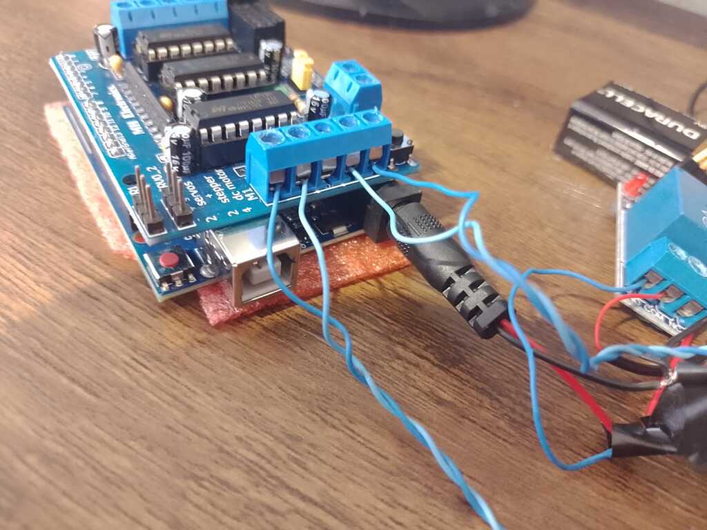 Problemas com relé 5v (Iniciante) - Português - Arduino Forum