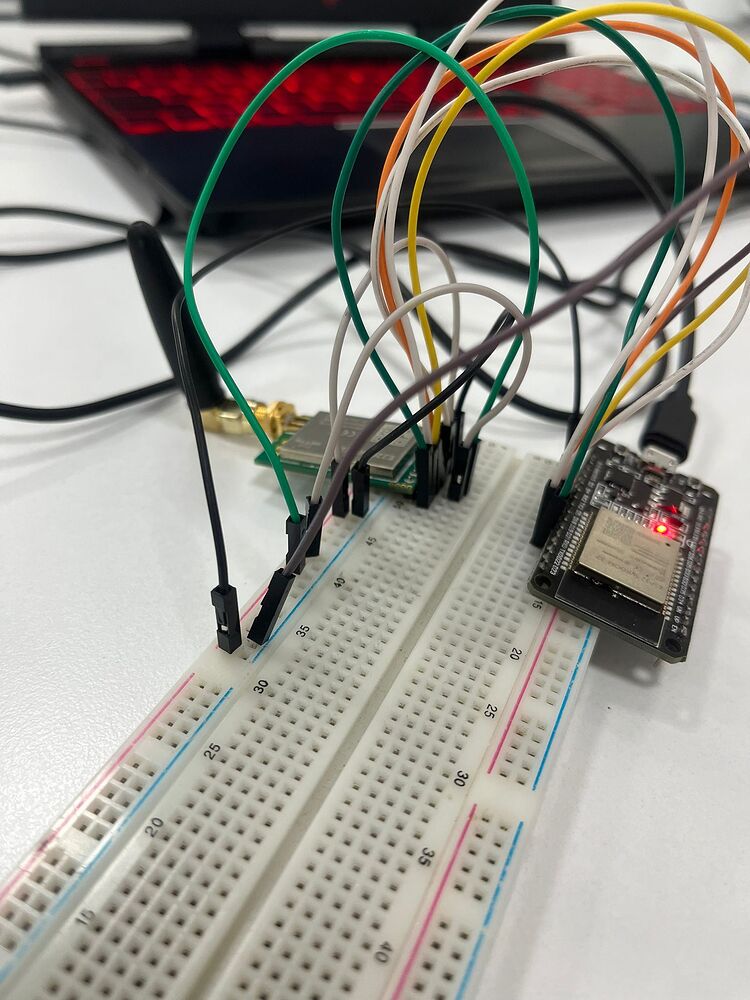 Ebyte LoRa E220-400T22D Connection Problem - Networking, Protocols, and Devices - Arduino Forum