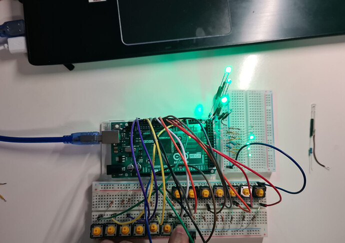 Turning on Multiple Leds with same button - LEDs and Multiplexing ...
