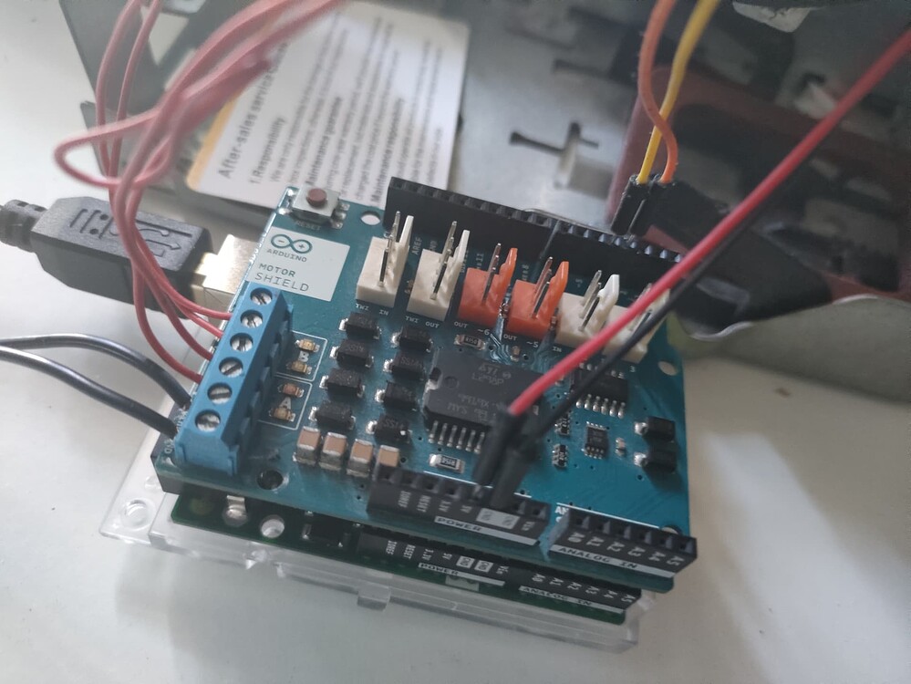 Problème de Contrôle de Moteur Arduino avec Capteur Rotatif : Valeurs ...