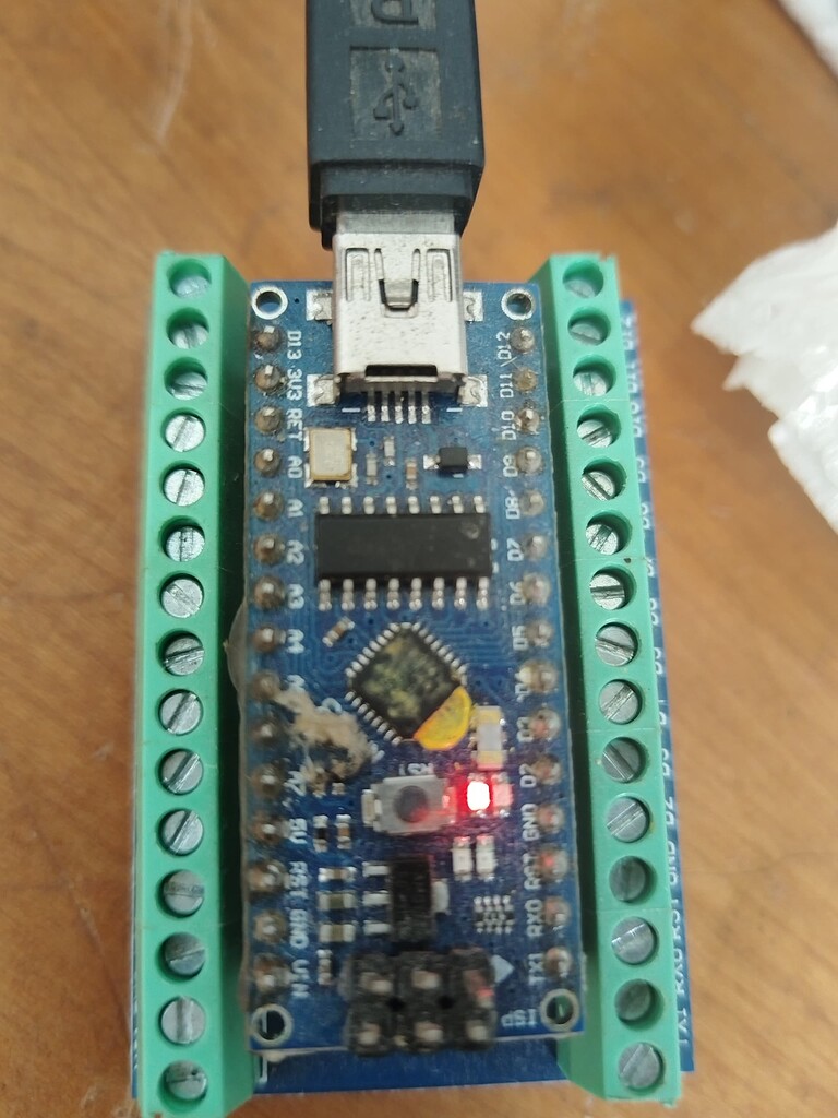 Help identifying this board! - Programming - Arduino Forum