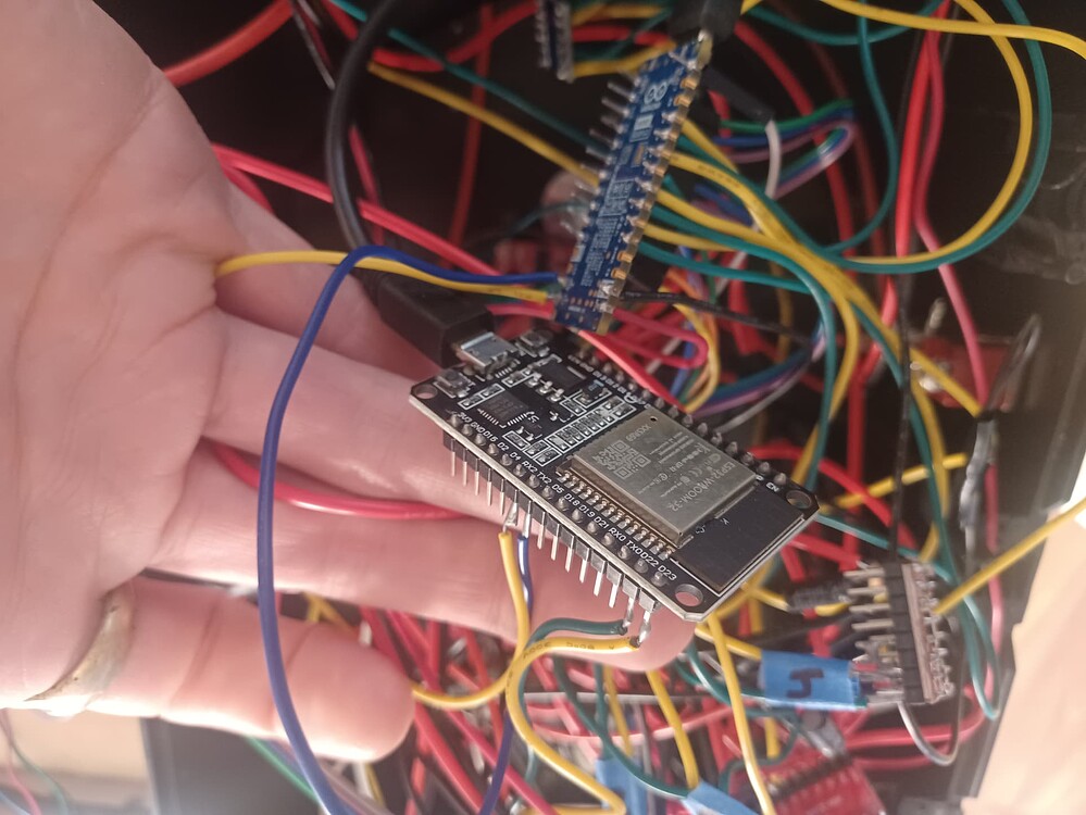 Second Board Isnt Receiving Serial Data 3rd Party Boards Arduino Forum 6182