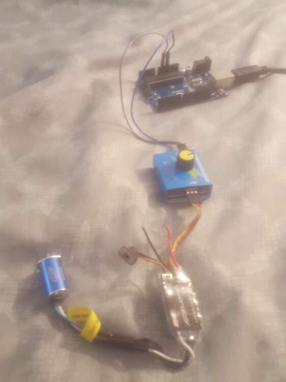 problem powering esc - General Guidance - Arduino Forum