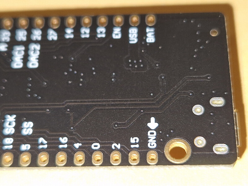 Lolin D32 unconnected Ground pin - 3rd Party Boards - Arduino Forum
