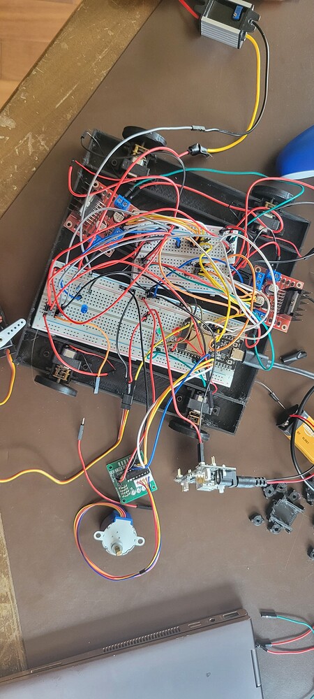 Servo motor not working - Motors, Mechanics, Power and CNC - Arduino Forum