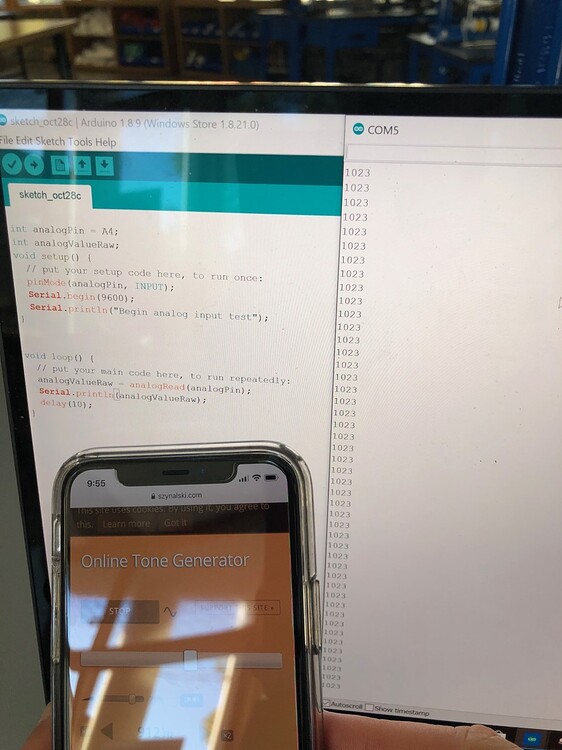 How to hook up a 3.5mm audio jack to a circuit to read in analog input ...