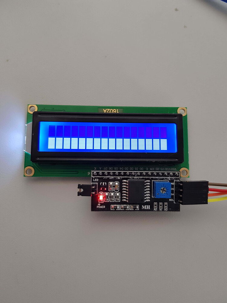I2C LCD doesn't display text [SOLVED] - Displays - Arduino Forum