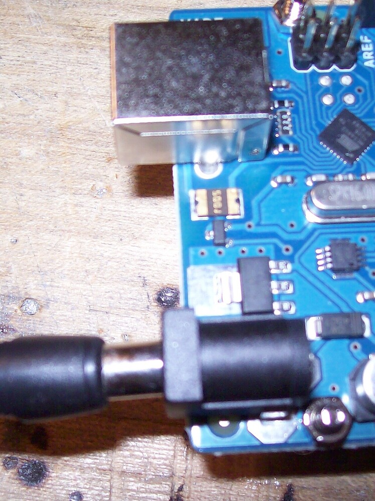 please explain how this just fried my Arduino - General Electronics ...