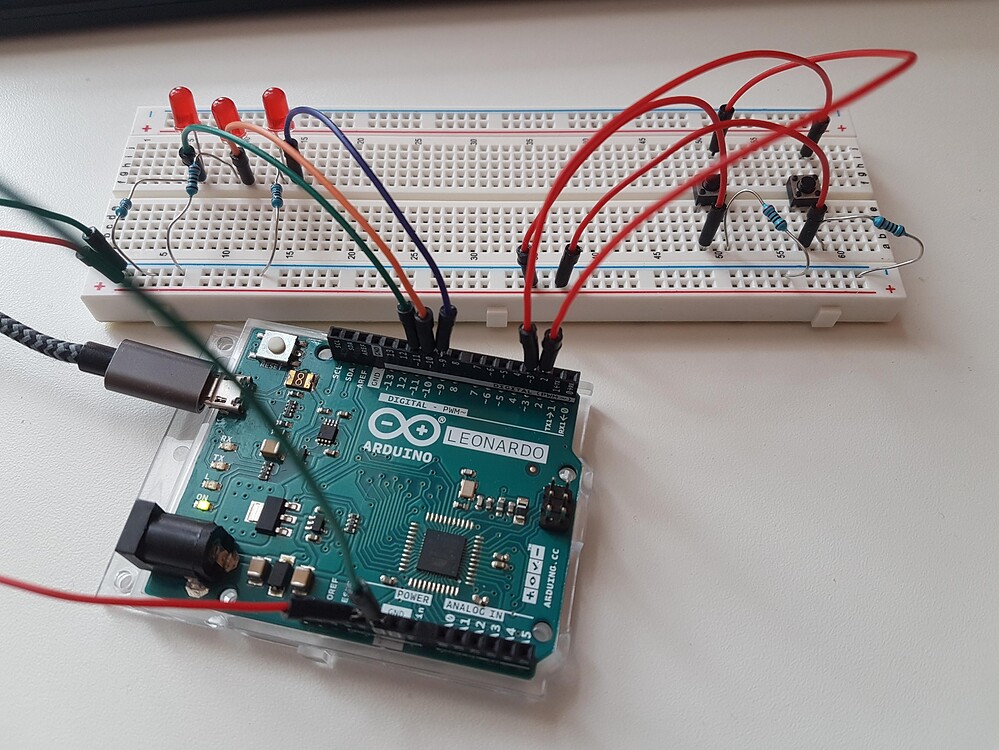 3 LED´s mit 2 Taster / Anfänger benötigt Hilfe (Ideen) - Deutsch ...